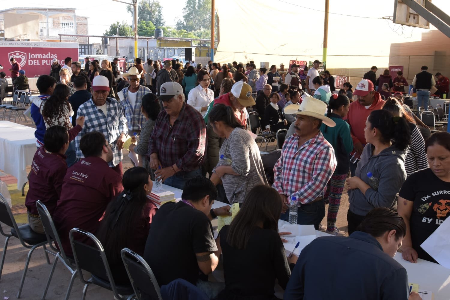 Ejido Huitrón recibe atención integral, servicios municipales y ...